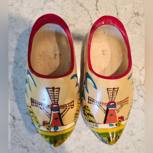Unbranded | Other | Vintage Handcarved Handpainted Dutch Windmill ...